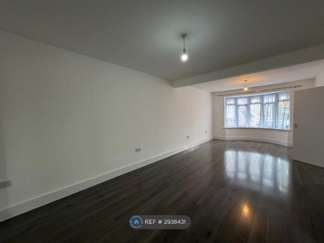 Lady Margaret Road, Southall UB1, 5 bed terraced house to rent, £3,350 pcm | PrimeLocation