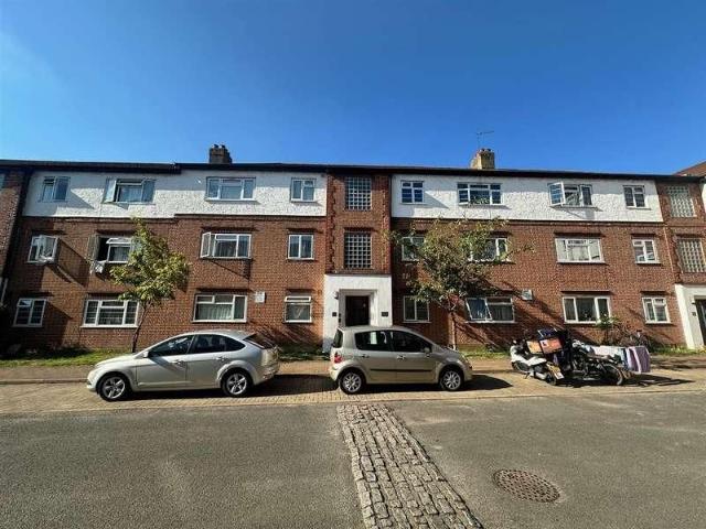Lady Margaret Road, Southall, UB1