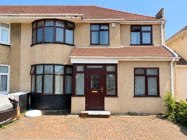 Lady Margaret Road, Southall, UB1 6 bed terraced house to rent £5,550 pcm £1,281 pw