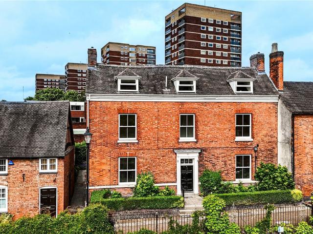 Lady Bank, Tamworth, Staffordshire B79, 1 bed flat to rent, £995 pcm | PrimeLocation