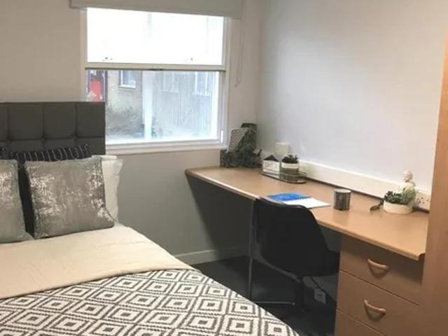 Lady Sandra Hair Salon & Cosmetics, New Cross Road, London, SE14 6AT, United Kingdom | 1 bed house for rent #167884681 | Rentberry