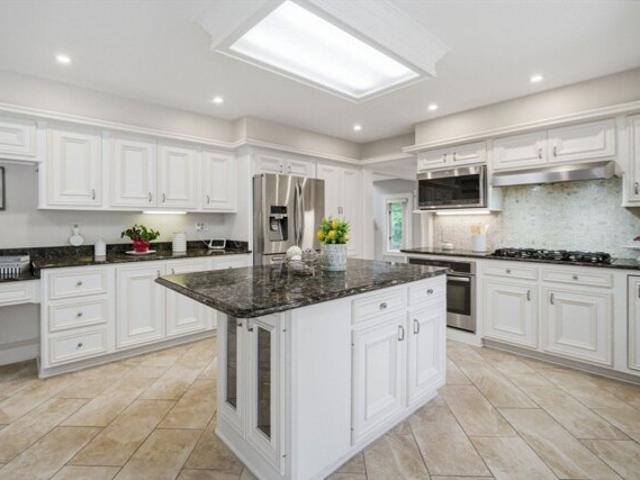 Lady Slipper Cir, Westfield, Home For Sale
