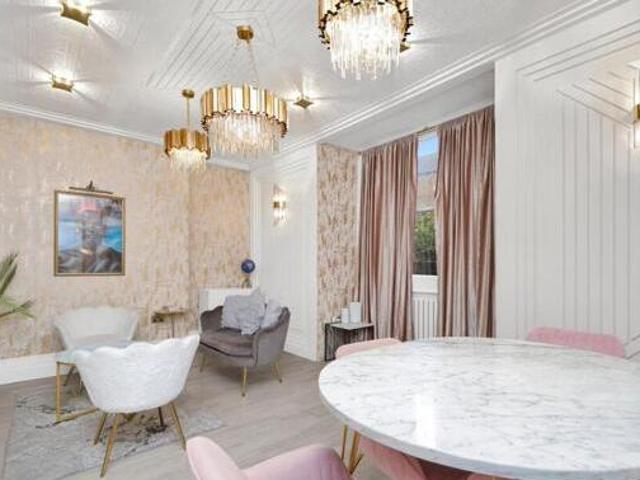 Lady Somerset Road, Tufnell Park, 2 Bedroom Maisonette