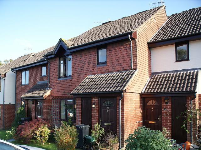 Ladycross, Godalming GU8, 1 bed maisonette to rent, £1,150 pcm | PrimeLocation