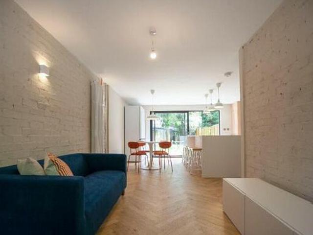 Ladybarn Crescent, Manchester, 8 Bedroom End