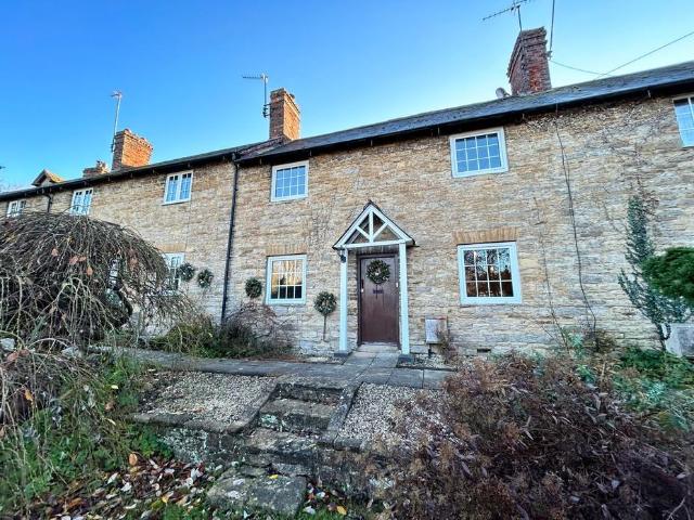 Ladybridge Terrace, Turvey, MK43 2 bed cottage to rent £1,475 pcm £340 pw