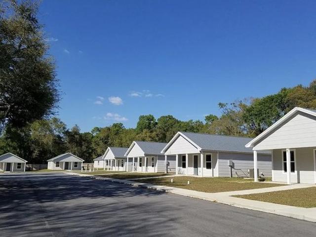 Ladybug Unit 6, Irvington, AL 36544