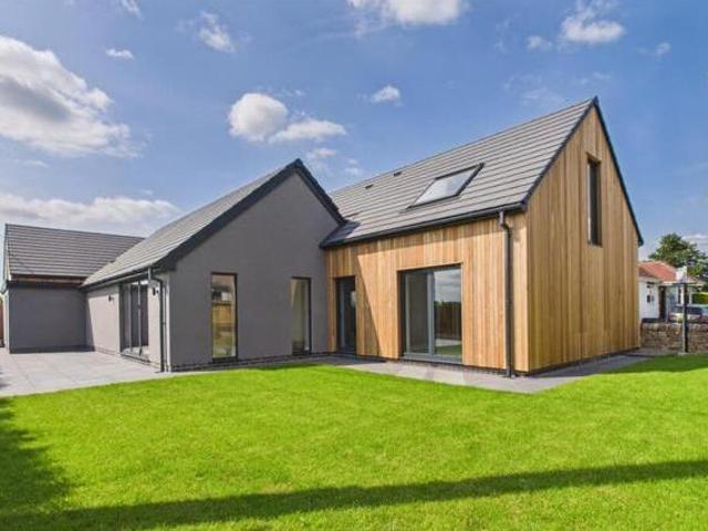 Ladylea Road, Horsley, 3 Bedroom Detached