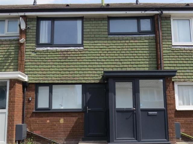 Ladysmith Road, Ashton u Lyne OL6 3 bed townhouse to rent £1,195 pcm £276 pw