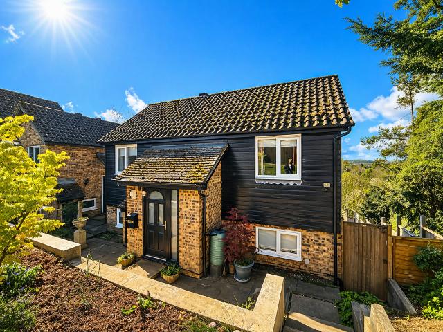 Ladywood Road, Hertford SG14, 3 bed detached house to rent, £2,150 pcm | PrimeLocation