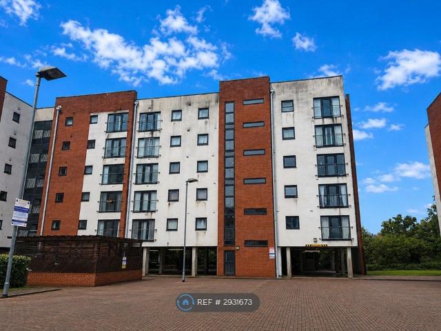 Ladywell Point, Salford M50, 3 bed flat to rent, £1,300 pcm | PrimeLocation