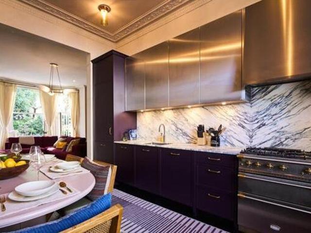 Ladbroke Gardens, London, 3 Bedroom Duplex