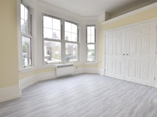Ladbroke Road, Redhill, Surrey, RH1