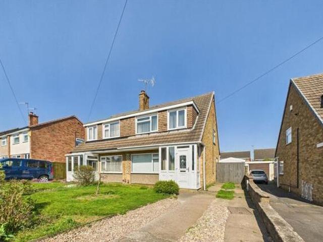 Ladbrooke Crescent, Cinderhill, 3 Bedroom Semi detached