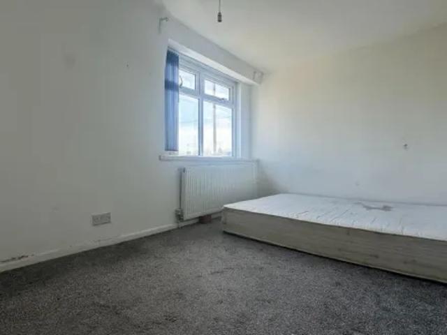 Ladbury Grove, Sandwell, WS5 4EZ, United Kingdom | 3 bed duplex for rent #142785456 | Rentberry