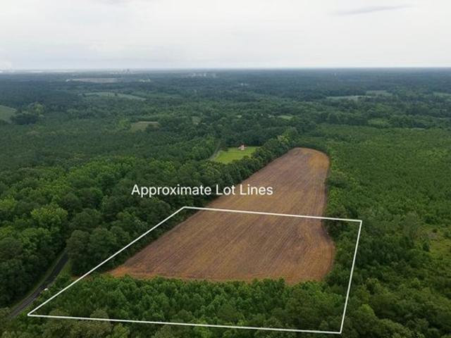 Ladson Ln, Dorchester, SC 29437