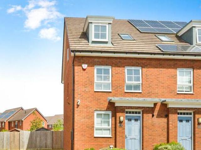 Laelia Drive, Fairfields, 4 Bedroom Semi detached