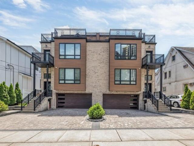 Lafayette Ave, Cliffside Park, Home For Sale
