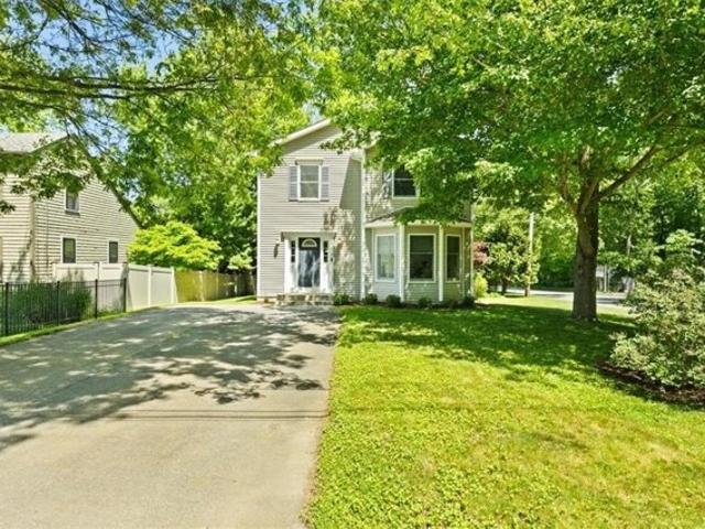 Lafayette Dr, Bristol, Home For Sale