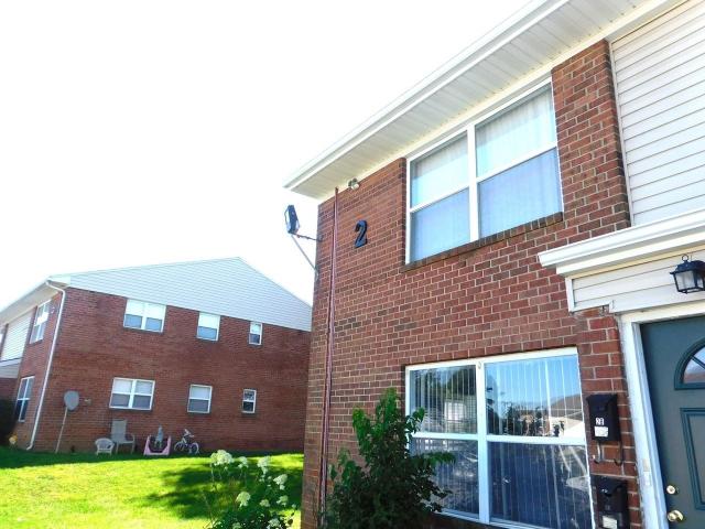 Lafayette Hills 2 Bedroom Apartment for Rent at 1011 George St, Easton, PA 18040 Downtown Easton Historic District