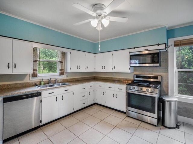 Lafayette St, Rutland, Home For Sale