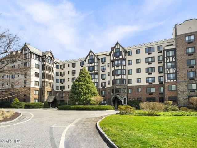 Lafayette Pl Apt D, Greenwich, Condo For Sale