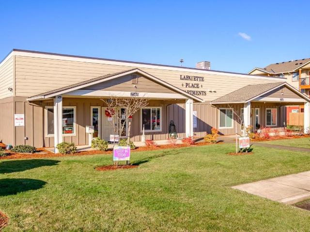Lafayette Place Apartments 2 Bedroom Apartment for Rent at 2163 Ne Lafayette Ave, Mcminnville, OR 97128