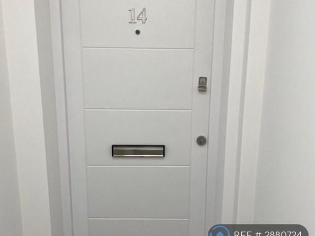 Lagland St, Poole, BH15 1 bed flat to rent £1,003 pcm £231 pw