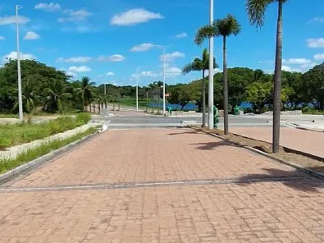 Lago Montenegro: lotes em condomínio dentro de Fortaleza