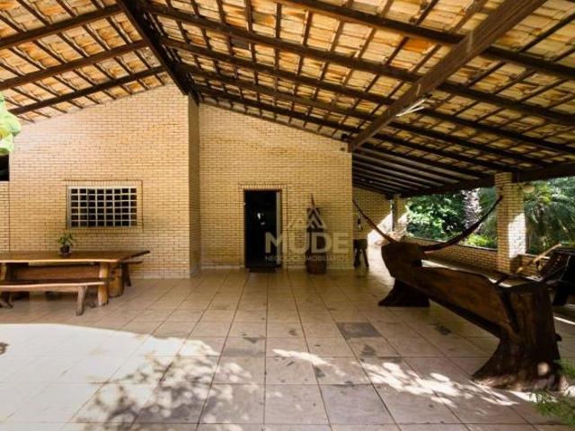 LAGO NORTE CONDOMINIO PRIVE 4000MT² CASA TERREA COLONIAL