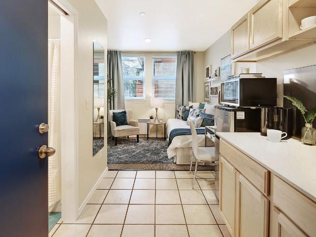 Lago aPodments Studio Apartment for Rent at 10610 Meridian Ave N, Seattle, WA 98133 North College Park