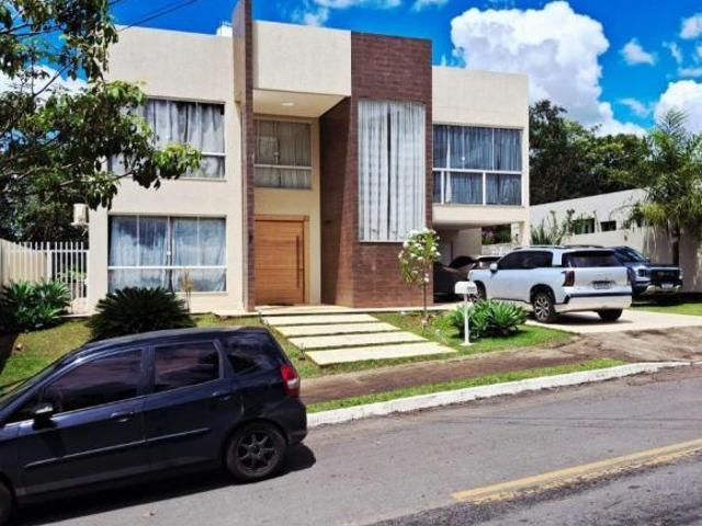 Lago Sul Jardim Botânico Casa em lote de 1000 m² e 4 suítes ACEITA FINANCIAMENTO