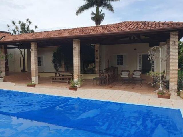 LAGO SUL SHIS 29 4 QUARTOS COM 1 SUÍTE ÁREA VERDE PISCINA CASA LINEAR