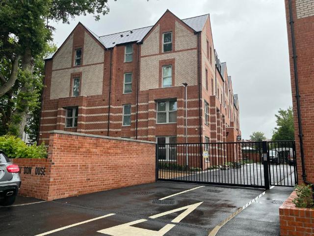 1 bedroom apartment for rent in Laindon House, Laindon Road, Manchester, M14