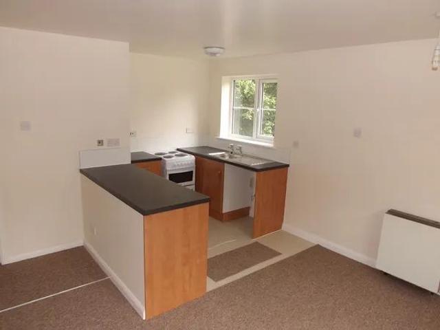 LAINDON WEST, BASILDON