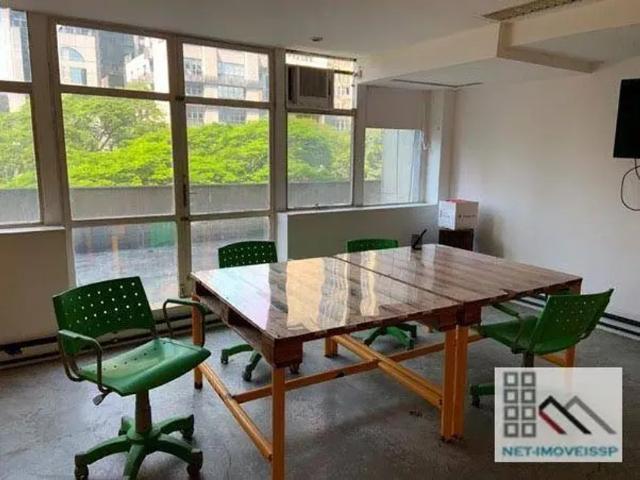 Laje comercial 448m², 6 banheiros, 3 vagas. A 500 metros da estação faria lima