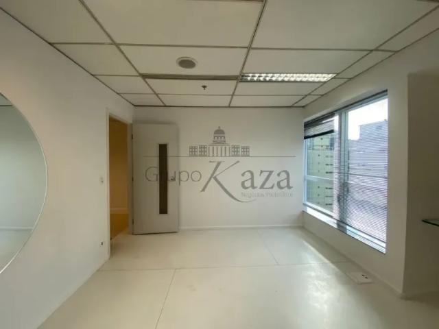 Laje Comercial Vila Nova Conceição 132m²