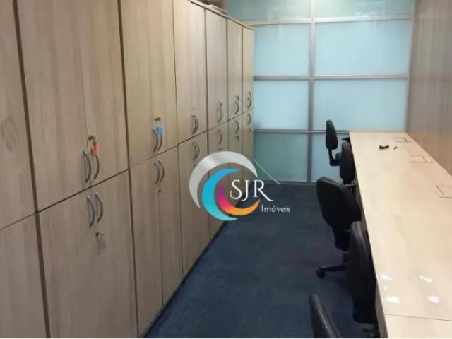 Laje comercial de 584m² mobiliada no Av. Paulista