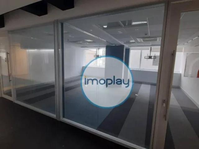 Laje comercial em vão livre de 1151,00 m² com 12 vagas de garagem