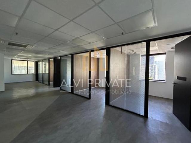 Laje Comercial para Locação na Av. Paulista | 411 m² | Andar Inteiro | 10 Vagas de Garagem