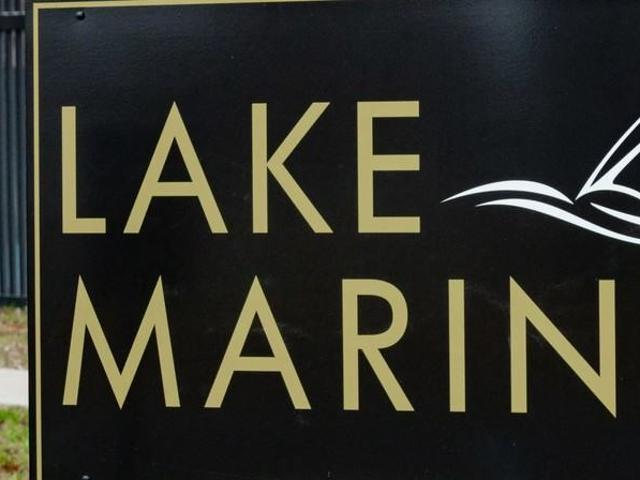 Lake Marina 1 Bedroom Apartment for Rent at 9515 Shoreland Ln, Indianapolis, IN 46229