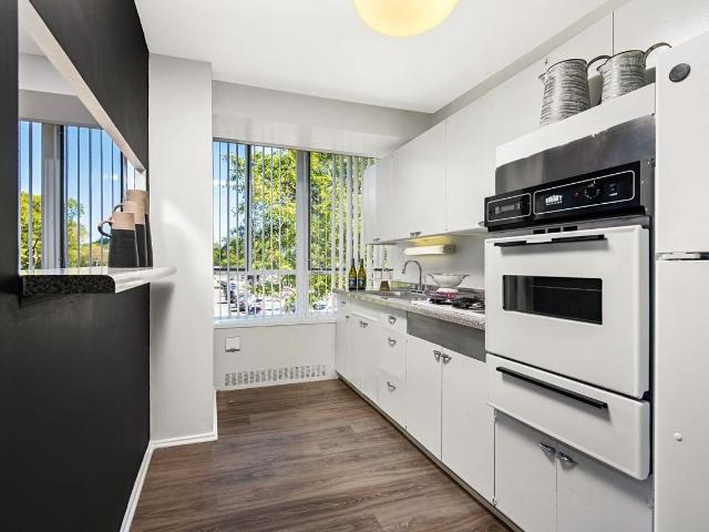 Lake Meadows Apartments 1 Bedroom Apartment for Rent at 3233 S King Dr, Chicago, IL 60616 Douglas