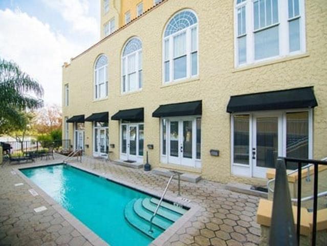 Lake Mirror Tower Apartments Floorplan S