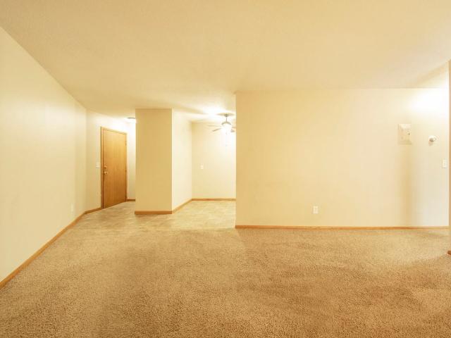 Lake Orono Estates 2 Bedroom Apartment for Rent at 18594 Gary St Nw, Elk River, MN 55330