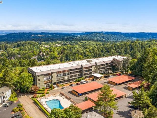 Lake Oswego, OR 97035