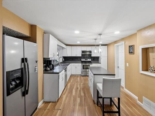 Lake Ave, Manchester, Home For Sale