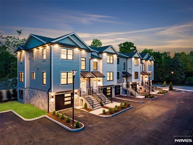 Lake Ave, Midland Park, Home For Sale