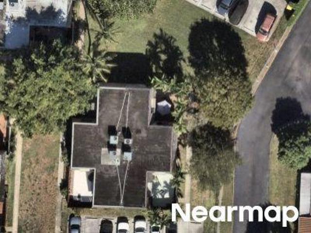 Lake Arbor Dr