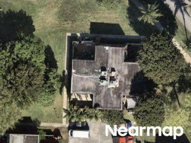 Lake Arbor Dr