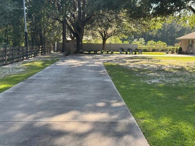 Lake Butler, FL 32054